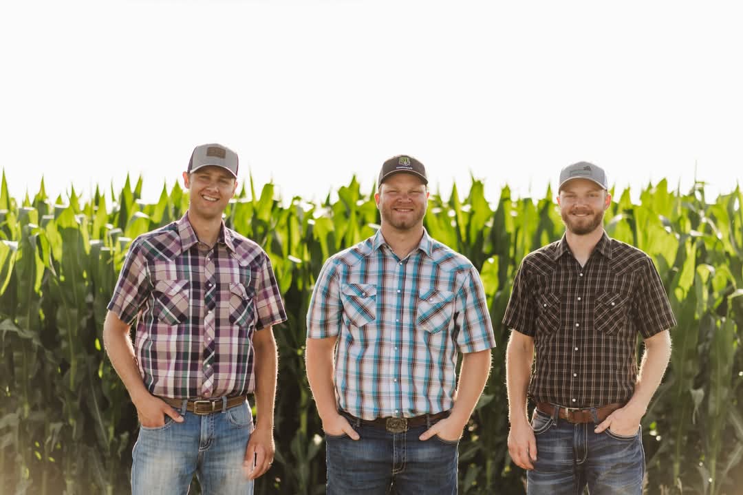 Peterson Farm Brothers to Perform in Bishop Hill - 102.3 The Coyote