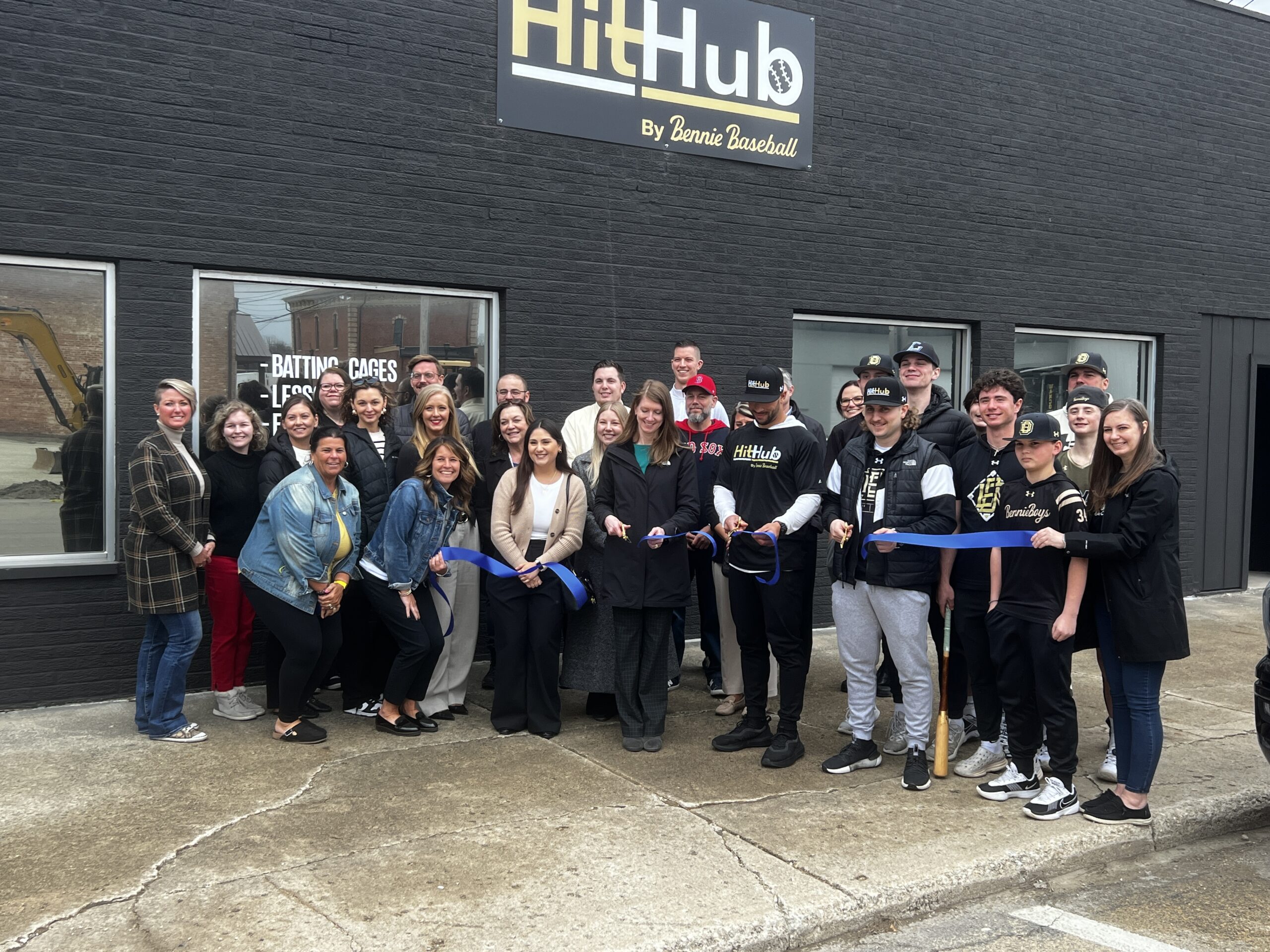 Hit Hub Ribbon Cutting Held Thursday - 102.3 The Coyote