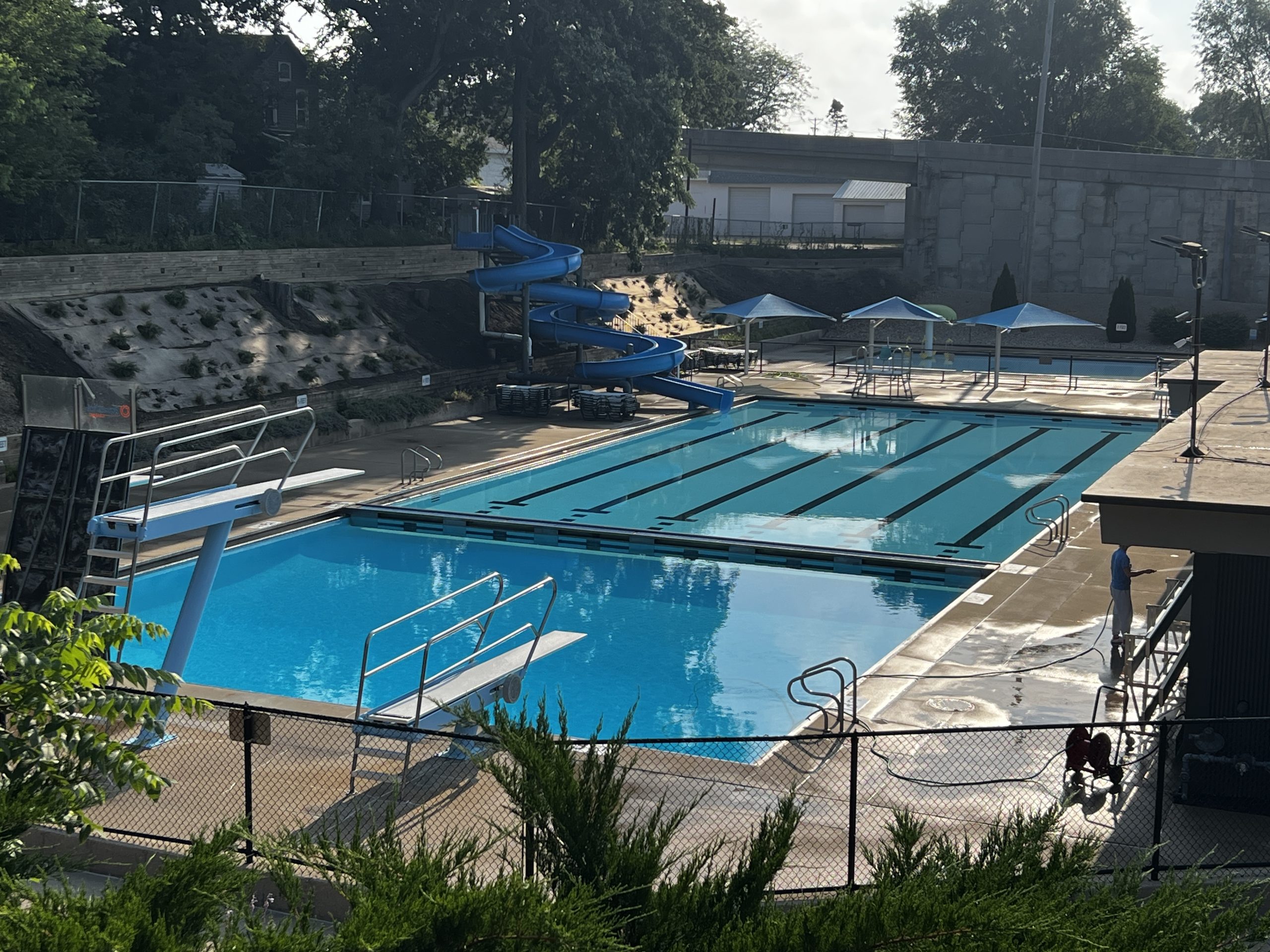 Free Community Swim Set for Saturday at Spring Lake Pool - 102.3 The Coyote