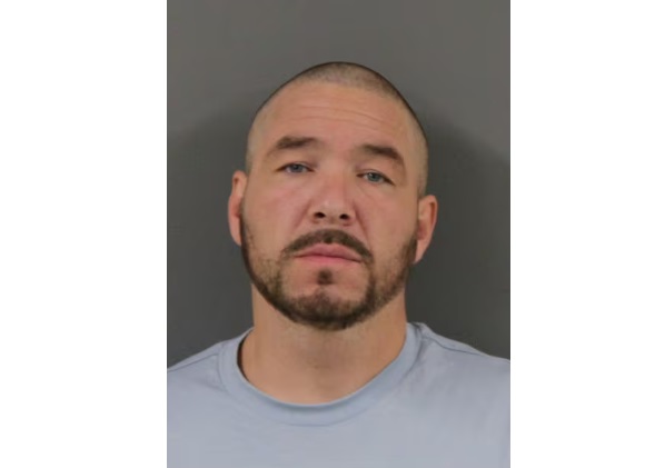 Sterling Police Searching For Wanted Man - 102.3 The Coyote